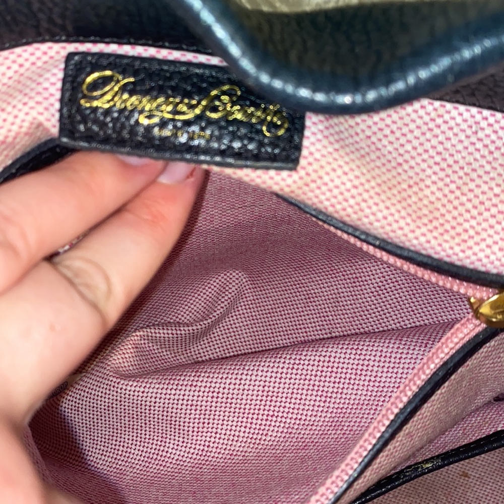 Dooney And Bourke Logo Lock And Coin Wallet - Gem